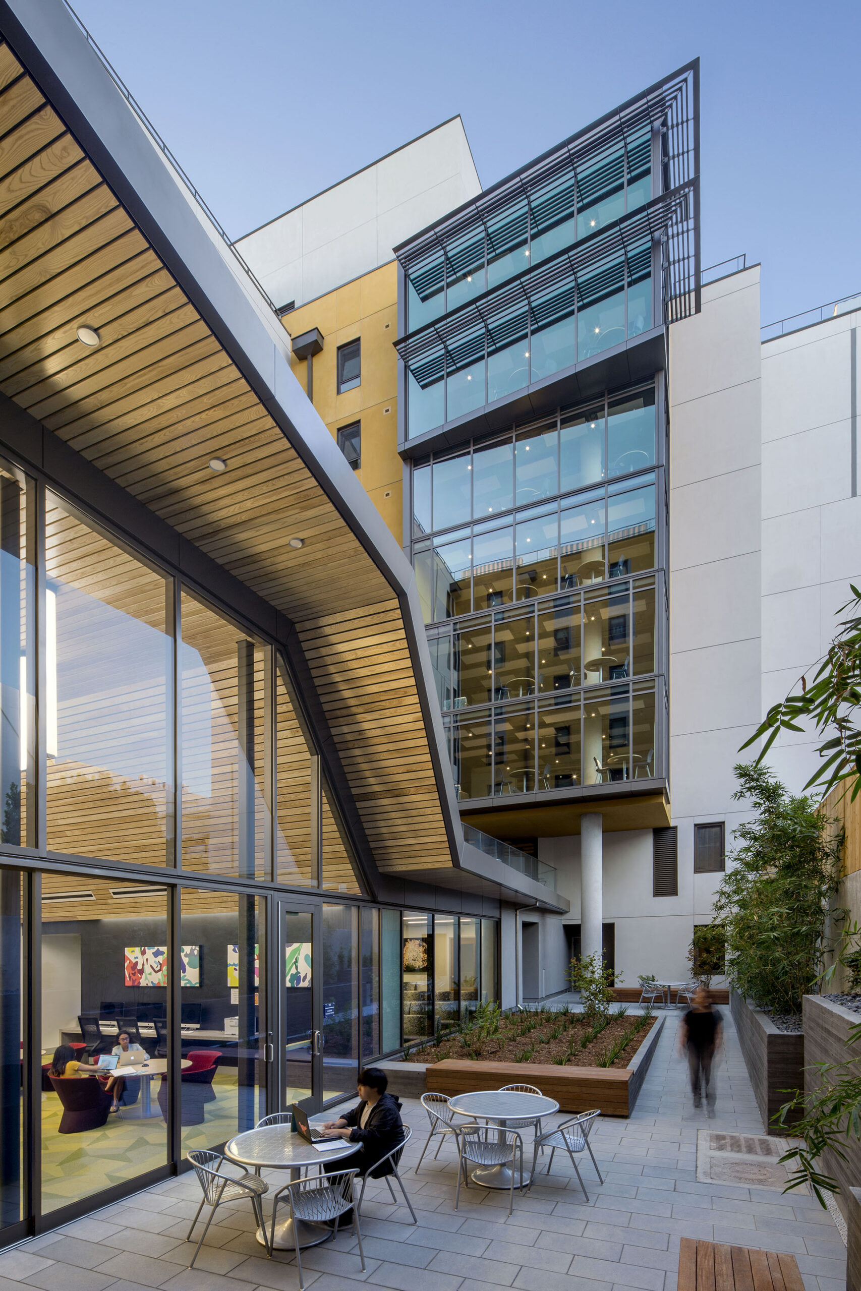 UC Berkeley David Blackwell Residence Hall – Tipping